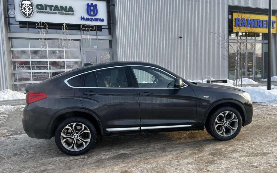 Melns BMW X4 2015 Viļņa, ar dzinēja tilpumu 2.99 L un nobraukumu 102 tūkst. km par 17300 €, foto 11 vietnē AUTOMOTO.COM.LV