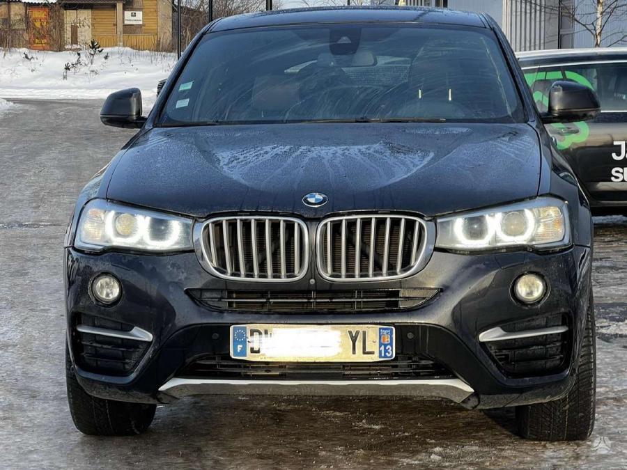 Melns BMW X4 2015 Viļņa, ar dzinēja tilpumu 2.99 L un nobraukumu 102 tūkst. km par 17300 €, foto 13 vietnē AUTOMOTO.COM.LV