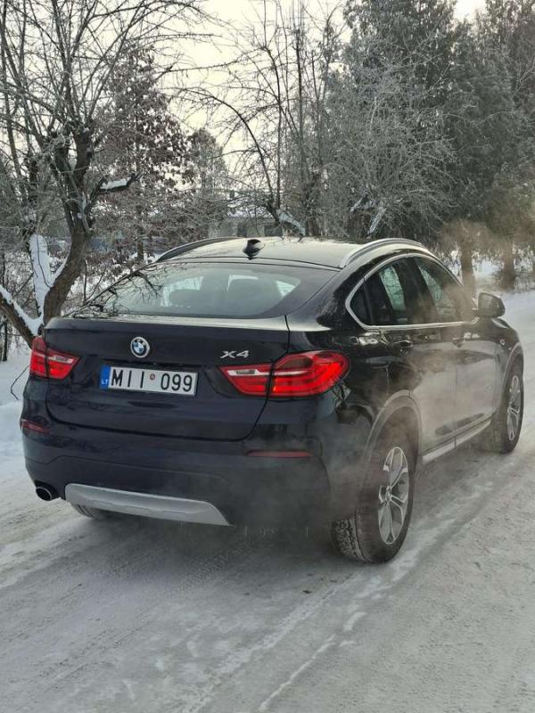 Black BMW X4 2015 in Panevezys, with an engine capacity of 2.00 L and mileage of 248 thousand km for 17300 €, photo 9 on AUTOMOTO.COM.LV
