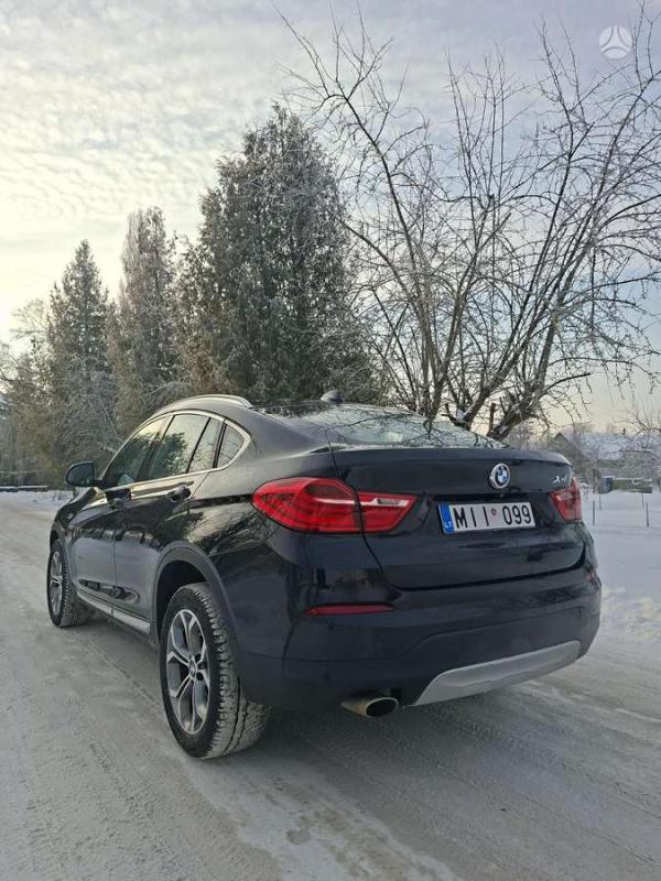 Black BMW X4 2015 in Panevezys, with an engine capacity of 2.00 L and mileage of 248 thousand km for 17300 €, photo 10 on AUTOMOTO.COM.LV