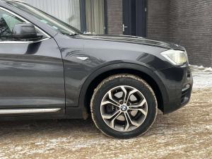 Black BMW X4 2015 in Vilnius, with an engine capacity of 2.99 L and mileage of 10 thousand km for 17999 €, photo 5 on AUTOMOTO.COM.LV