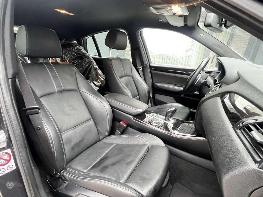 Black BMW X4 2015 in Vilnius, with an engine capacity of 2.99 L and mileage of 10 thousand km for 17999 €, photo 18 on AUTOMOTO.COM.LV