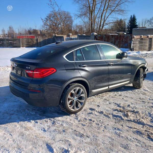 Melns BMW X4 2015 Šilutė, ar dzinēja tilpumu 2.98 L un nobraukumu 199 tūkst. km par 10300 €, foto 4 vietnē AUTOMOTO.COM.LV