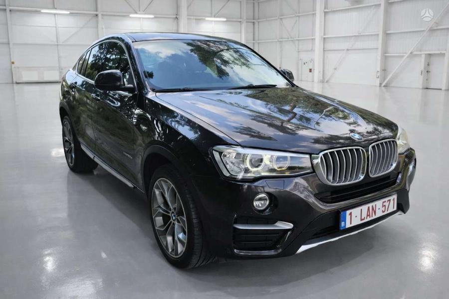 Black BMW X4 2015 in Vilnius, with an engine capacity of 2.00 L and mileage of 219 thousand km for 17600 €, photo 3 on AUTOMOTO.COM.LV