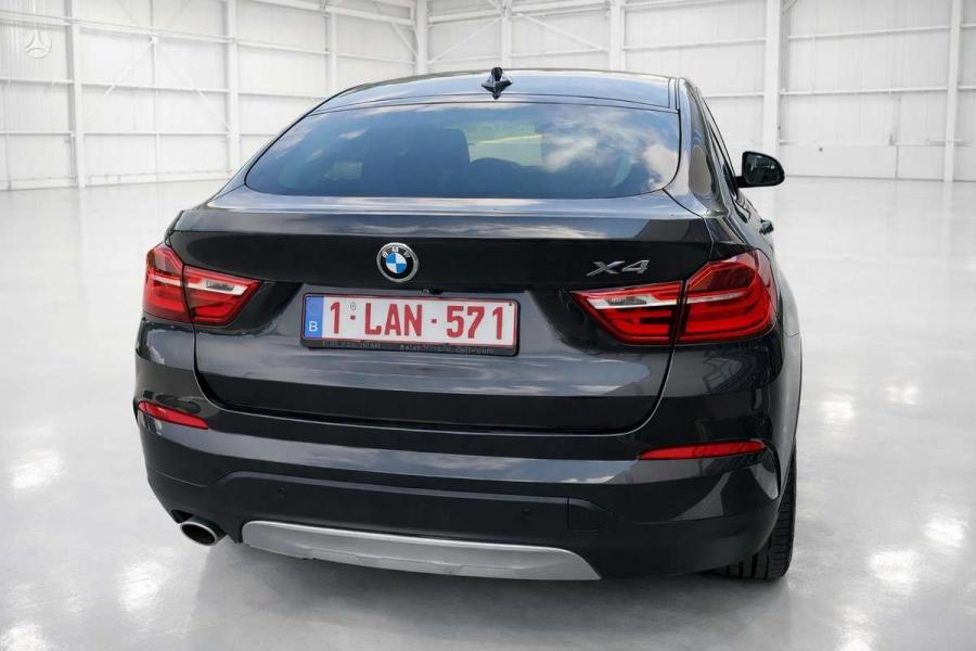 Black BMW X4 2015 in Vilnius, with an engine capacity of 2.00 L and mileage of 219 thousand km for 17600 €, photo 9 on AUTOMOTO.COM.LV