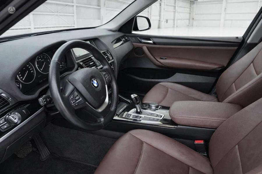 Black BMW X4 2015 in Vilnius, with an engine capacity of 2.00 L and mileage of 219 thousand km for 17600 €, photo 12 on AUTOMOTO.COM.LV