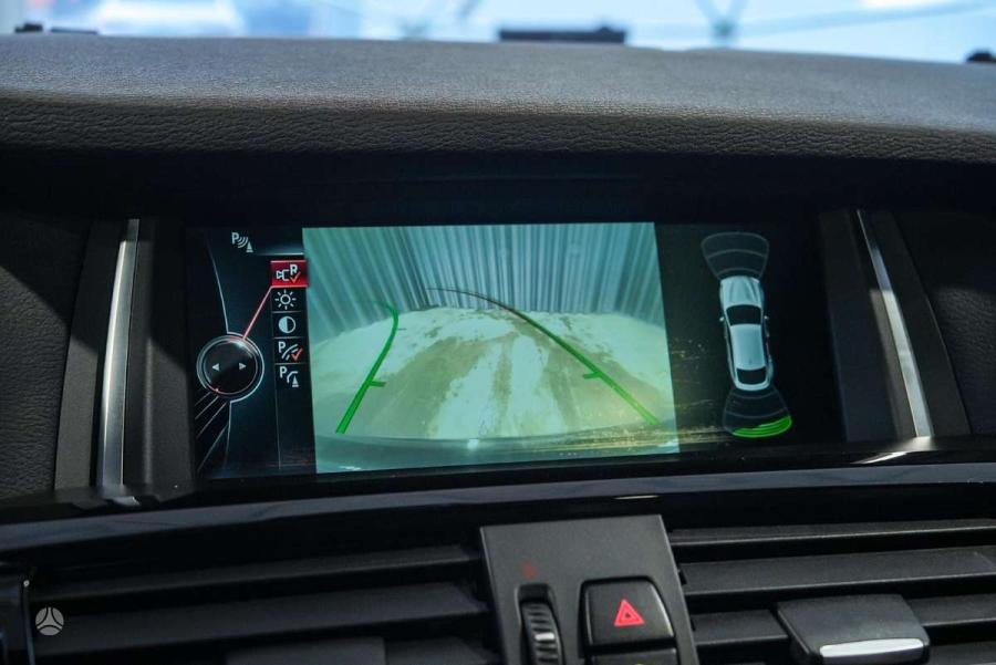 Black BMW X4 2015 in Marijampole, with an engine capacity of 2.99 L and mileage of 311 thousand km for 16950 €, photo 19 on AUTOMOTO.COM.LV