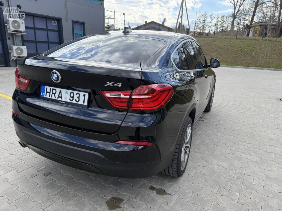 Black BMW X4 2015 in Vilnius, with an engine capacity of 2.00 L and mileage of 199 thousand km for 16250 €, photo 5 on AUTOMOTO.COM.LV