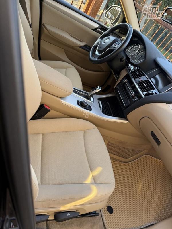 Black BMW X4 2015 in Vilnius, with an engine capacity of 2.00 L and mileage of 199 thousand km for 16250 €, photo 10 on AUTOMOTO.COM.LV