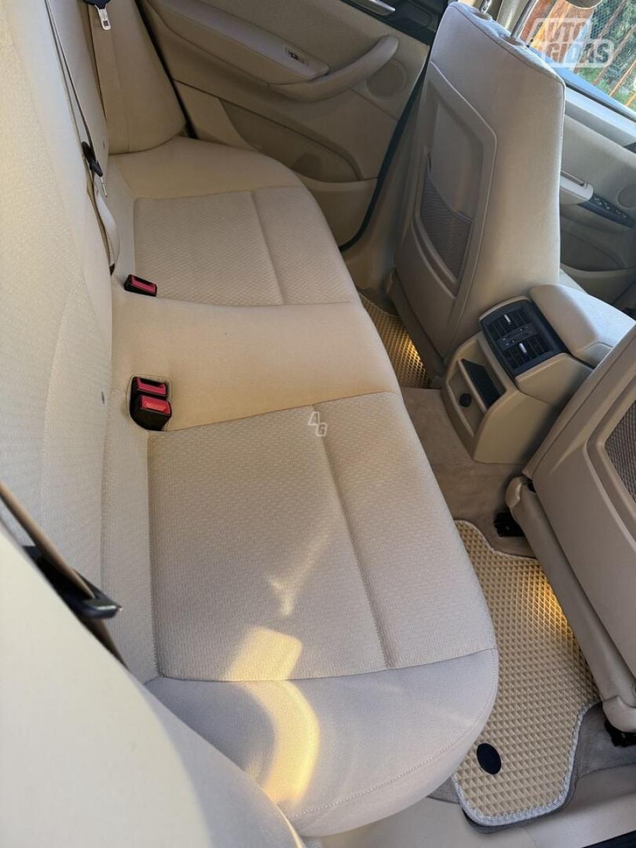 Black BMW X4 2015 in Vilnius, with an engine capacity of 2.00 L and mileage of 199 thousand km for 16250 €, photo 14 on AUTOMOTO.COM.LV