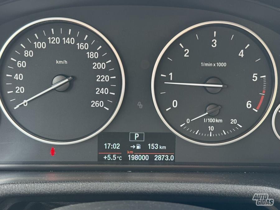 Black BMW X4 2015 in Vilnius, with an engine capacity of 2.00 L and mileage of 199 thousand km for 16250 €, photo 16 on AUTOMOTO.COM.LV