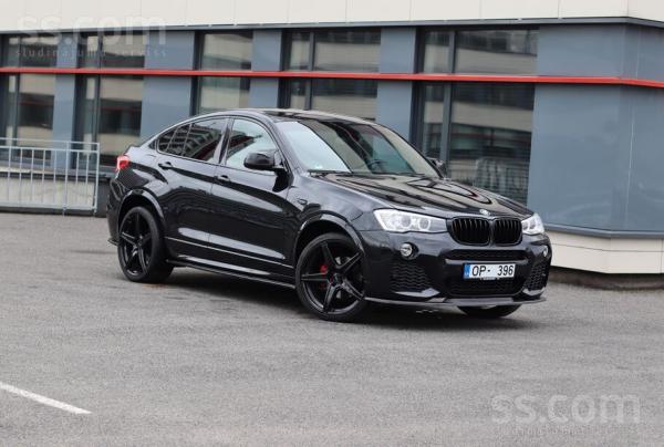 Black BMW X4 2015 in Riga, with an engine capacity of 3.00 L and mileage of 160 thousand km for 18980 €, photo 1 on AUTOMOTO.COM.LV