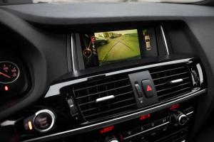 Black BMW X4 2015 in Jelgava, with an engine capacity of 2.00 L and mileage of 240 thousand km for 20950 €, photo 13 on AUTOMOTO.COM.LV