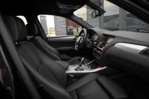 Black BMW X4 2015 in Jelgava, with an engine capacity of 2.00 L and mileage of 240 thousand km for 20950 €, photo 21 on AUTOMOTO.COM.LV