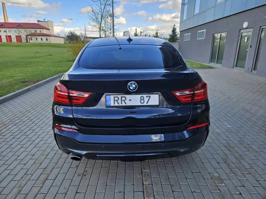 Melns BMW X4 2015 Jēkabpils, ar dzinēja tilpumu 2.00 L un nobraukumu 193 tūkst. km par 17990 €, foto 10 vietnē AUTOMOTO.COM.LV