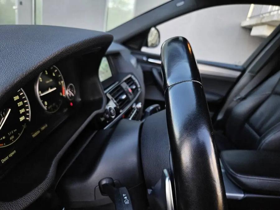 Melns BMW X4 2015 Jēkabpils, ar dzinēja tilpumu 2.00 L un nobraukumu 193 tūkst. km par 17990 €, foto 15 vietnē AUTOMOTO.COM.LV
