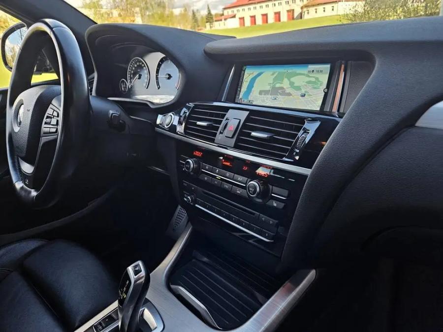 Melns BMW X4 2015 Jēkabpils, ar dzinēja tilpumu 2.00 L un nobraukumu 193 tūkst. km par 17990 €, foto 23 vietnē AUTOMOTO.COM.LV