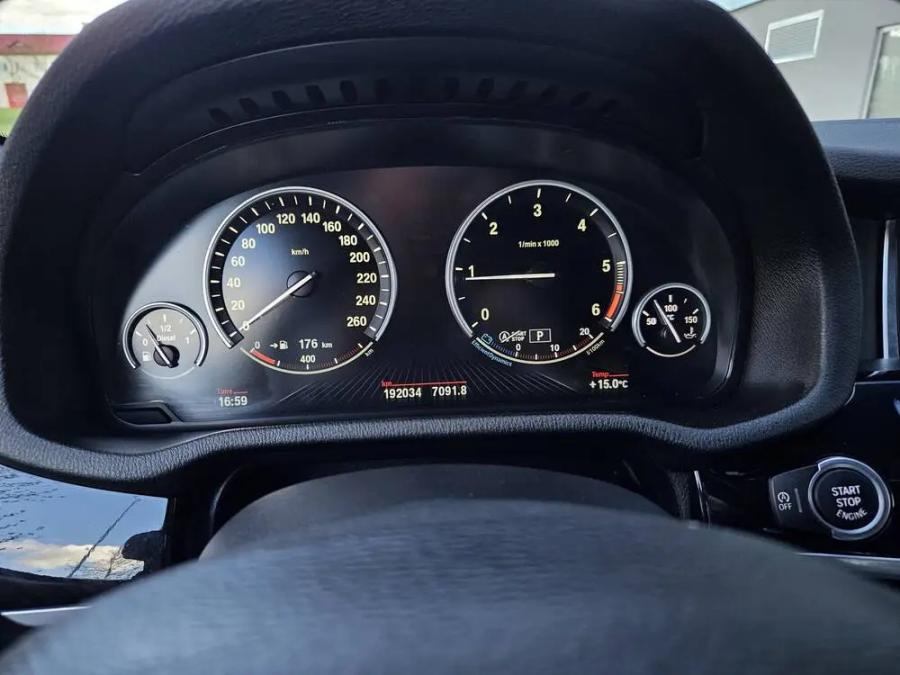 Melns BMW X4 2015 Jēkabpils, ar dzinēja tilpumu 2.00 L un nobraukumu 193 tūkst. km par 17990 €, foto 31 vietnē AUTOMOTO.COM.LV
