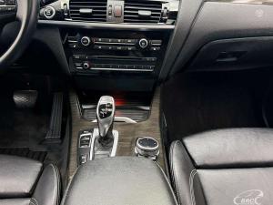 Black BMW X4 2015 in Vilnius, with an engine capacity of 2.00 L and mileage of 206 thousand km for 10900 €, photo 19 on AUTOMOTO.COM.LV
