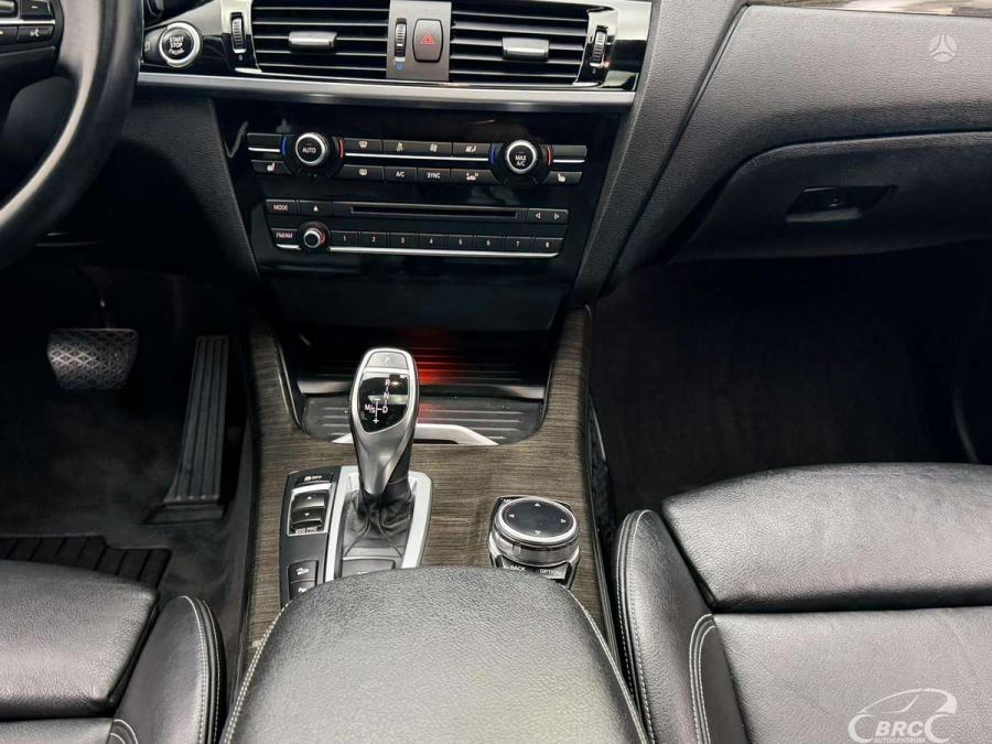 Black BMW X4 2015 in Vilnius, with an engine capacity of 2.00 L and mileage of 206 thousand km for 10900 €, photo 19 on AUTOMOTO.COM.LV