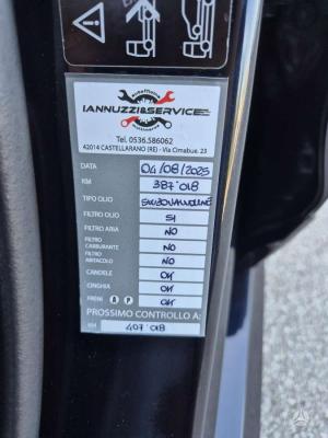 Black BMW X4 2015 in Panevezys, with an engine capacity of 2.00 L and mileage of 401 thousand km for 12650 €, photo 24 on AUTOMOTO.COM.LV