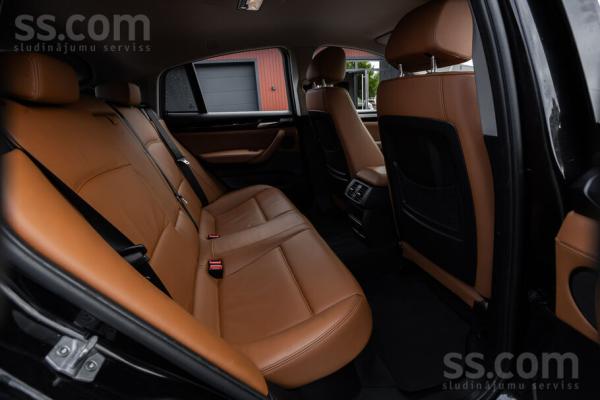 Melns BMW X4 2015 Jelgava, ar dzinēja tilpumu 2.00 L un nobraukumu 0 tūkst. km par 14500 €, foto 9 vietnē AUTOMOTO.COM.LV