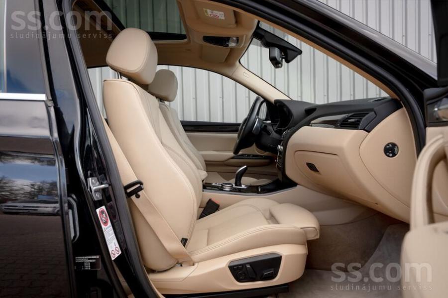 Black BMW X4 2015 in Talsi, with an engine capacity of 3.00 L and mileage of 226 thousand km for 15950 €, photo 13 on AUTOMOTO.COM.LV