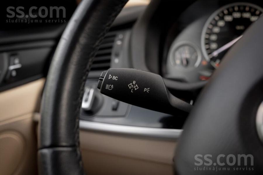 Black BMW X4 2015 in Talsi, with an engine capacity of 3.00 L and mileage of 226 thousand km for 15950 €, photo 17 on AUTOMOTO.COM.LV