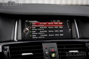 Black BMW X4 2015 in Talsi, with an engine capacity of 3.00 L and mileage of 226 thousand km for 15950 €, photo 22 on AUTOMOTO.COM.LV