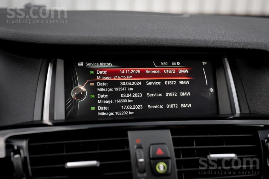 Black BMW X4 2015 in Talsi, with an engine capacity of 3.00 L and mileage of 226 thousand km for 15950 €, photo 22 on AUTOMOTO.COM.LV