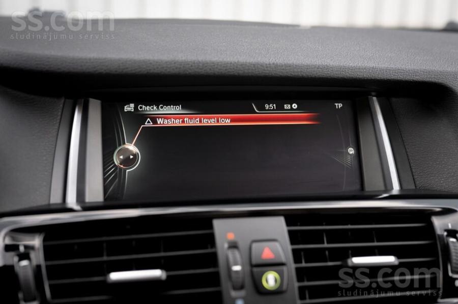 Black BMW X4 2015 in Talsi, with an engine capacity of 3.00 L and mileage of 226 thousand km for 15950 €, photo 23 on AUTOMOTO.COM.LV