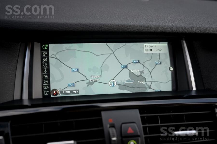 Black BMW X4 2015 in Talsi, with an engine capacity of 3.00 L and mileage of 226 thousand km for 15950 €, photo 25 on AUTOMOTO.COM.LV