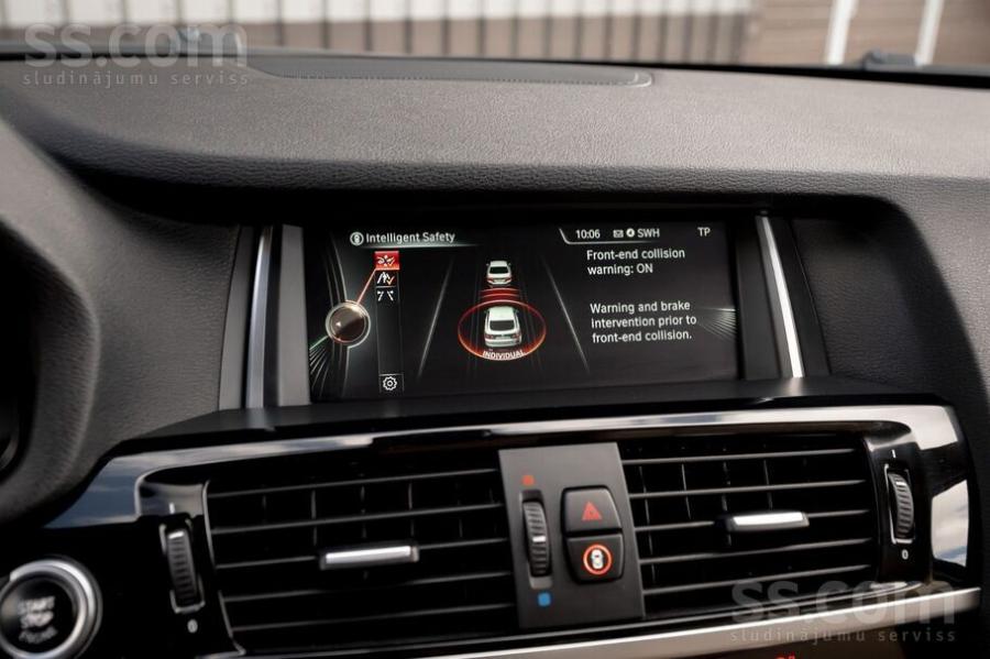 Black BMW X4 2015 in Talsi, with an engine capacity of 3.00 L and mileage of 226 thousand km for 15950 €, photo 27 on AUTOMOTO.COM.LV