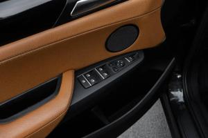 Melns BMW X4 2015 Jelgava, ar dzinēja tilpumu 2.00 L un nobraukumu 190 tūkst. km par 14500 €, foto 17 vietnē AUTOMOTO.COM.LV