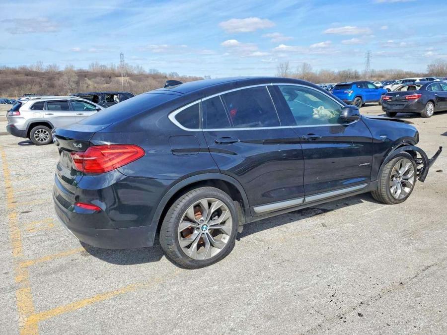 Black BMW X4 2015 in Siauliai, with an engine capacity of 2.98 L and mileage of 88 thousand km for 8300 €, photo 7 on AUTOMOTO.COM.LV