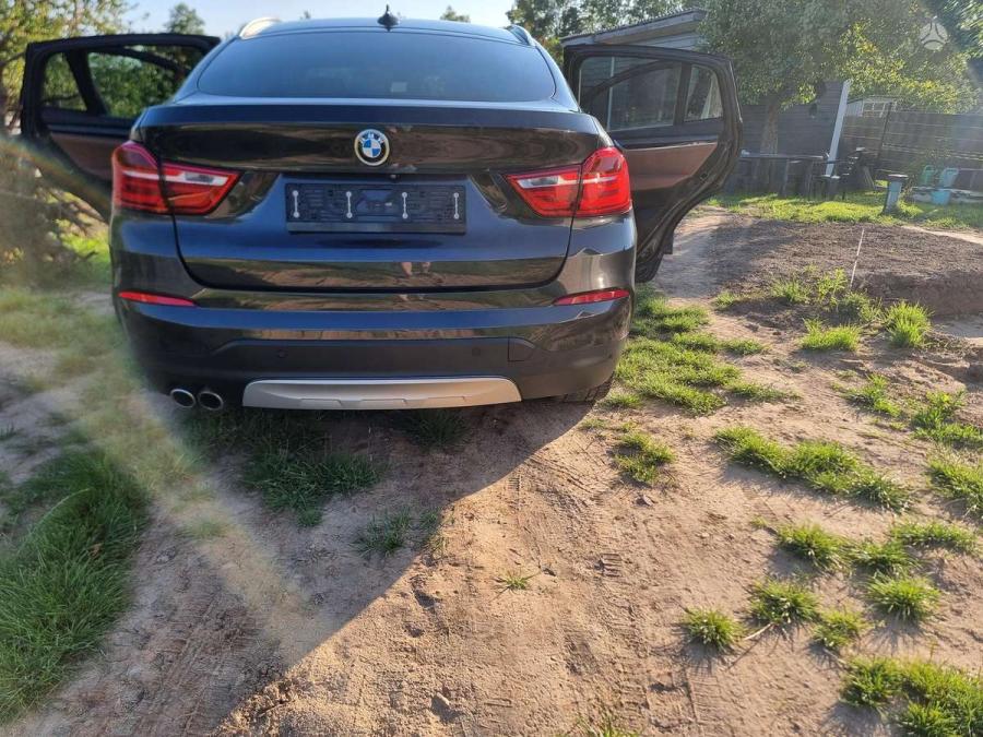 Melns BMW X4 2015 Širvintos, ar dzinēja tilpumu 2.99 L un nobraukumu 240 tūkst. km par 14000 €, foto 15 vietnē AUTOMOTO.COM.LV