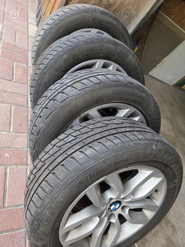 Black BMW X4 2015 in Pagegiai, with an engine capacity of 2.99 L and mileage of 150 thousand km for 17500 €, photo 8 on AUTOMOTO.COM.LV