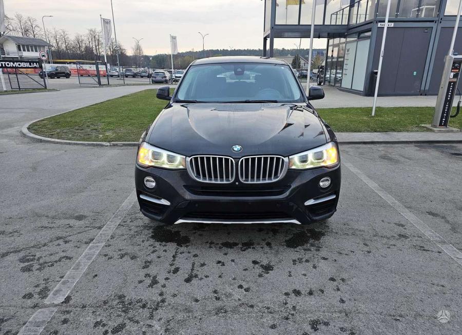 Melns BMW X4 2015 Viļņa, ar dzinēja tilpumu 2.00 L un nobraukumu 330 tūkst. km par 9999 €, foto 1 vietnē AUTOMOTO.COM.LV