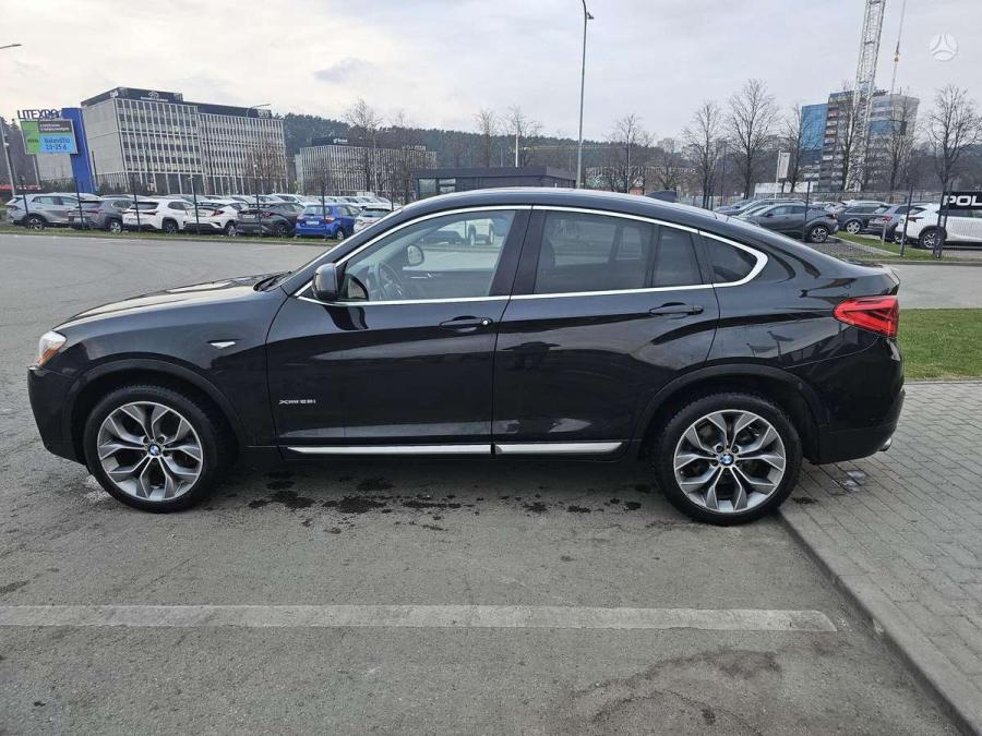Melns BMW X4 2015 Viļņa, ar dzinēja tilpumu 2.00 L un nobraukumu 330 tūkst. km par 9999 €, foto 4 vietnē AUTOMOTO.COM.LV