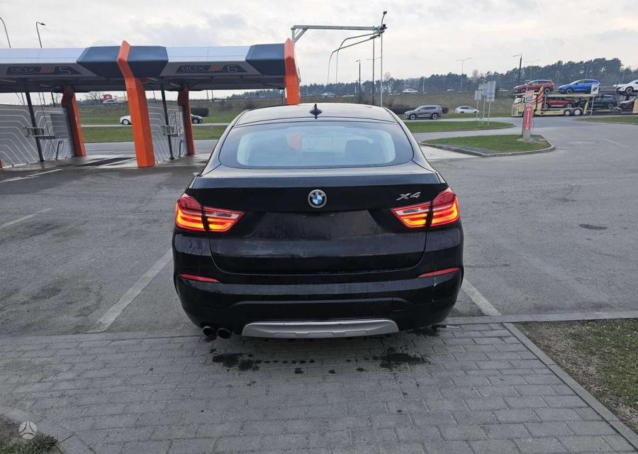 Melns BMW X4 2015 Viļņa, ar dzinēja tilpumu 2.00 L un nobraukumu 330 tūkst. km par 9999 €, foto 6 vietnē AUTOMOTO.COM.LV