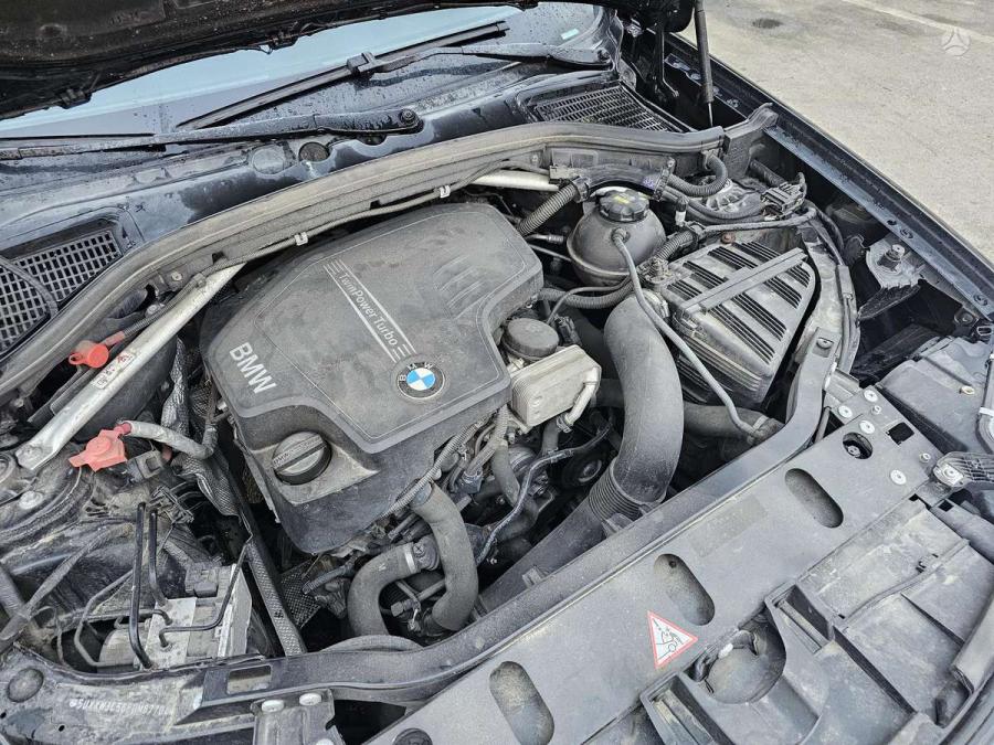 Melns BMW X4 2015 Viļņa, ar dzinēja tilpumu 2.00 L un nobraukumu 330 tūkst. km par 9999 €, foto 9 vietnē AUTOMOTO.COM.LV