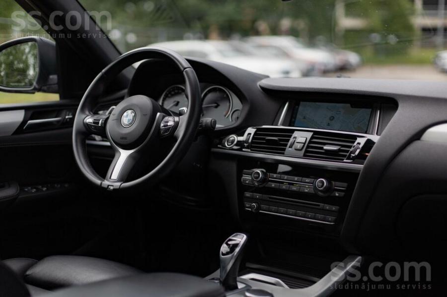 Black BMW X4 2016 in Riga, with an engine capacity of 3.00 L and mileage of 291 thousand km for 18990 €, photo 28 on AUTOMOTO.COM.LV