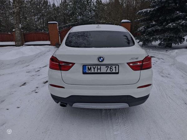 Black BMW X4 2016 in Siauliai, with an engine capacity of 2.00 L and mileage of 290 thousand km for 15150 €, photo 6 on AUTOMOTO.COM.LV