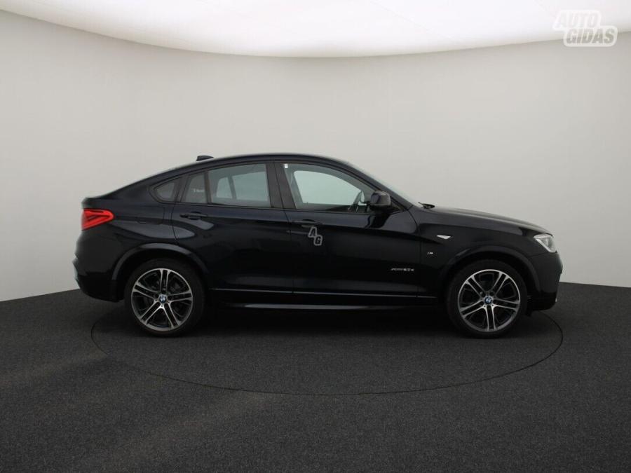 Black BMW X4 2016 in Vilnius, with an engine capacity of 2.00 L and mileage of 153 thousand km for 20399 €, photo 9 on AUTOMOTO.COM.LV