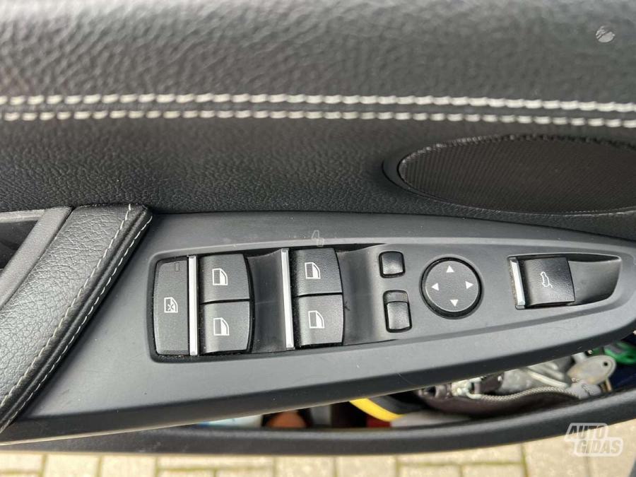 Melns BMW X4 2016 Kėdainiai, ar dzinēja tilpumu 2.00 L un nobraukumu 111 tūkst. km par 19900 €, foto 33 vietnē AUTOMOTO.COM.LV