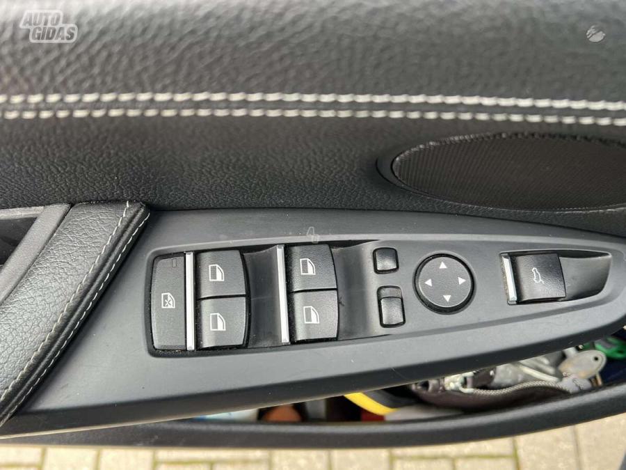 Melns BMW X4 2016 Kėdainiai, ar dzinēja tilpumu 2.00 L un nobraukumu 111 tūkst. km par 19900 €, foto 33 vietnē AUTOMOTO.COM.LV