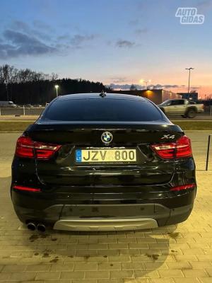 Black BMW X4 2016 in Vilnius, with an engine capacity of 2.00 L and mileage of 155 thousand km for 16500 €, photo 6 on AUTOMOTO.COM.LV