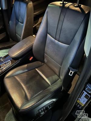 Black BMW X4 2016 in Vilnius, with an engine capacity of 2.00 L and mileage of 155 thousand km for 16500 €, photo 9 on AUTOMOTO.COM.LV