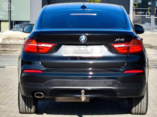 Black BMW X4 2016 in Siauliai, with an engine capacity of 2.00 L and mileage of 303 thousand km for 14990 €, photo 6 on AUTOMOTO.COM.LV
