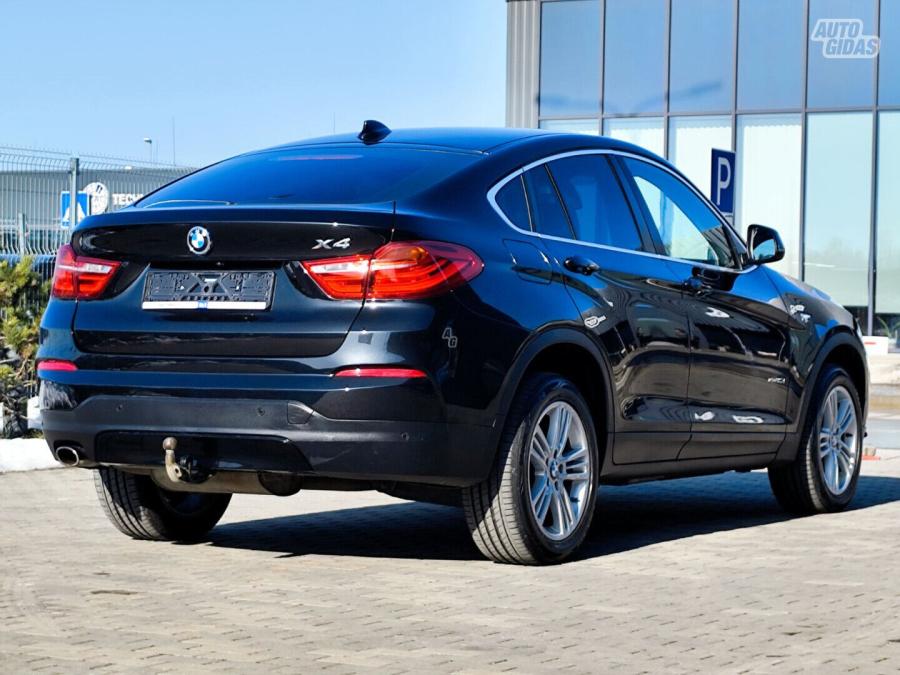 Black BMW X4 2016 in Siauliai, with an engine capacity of 2.00 L and mileage of 303 thousand km for 14990 €, photo 9 on AUTOMOTO.COM.LV